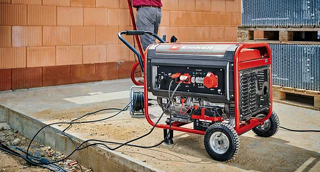 Efficient power generators for garden, camping and construction ...